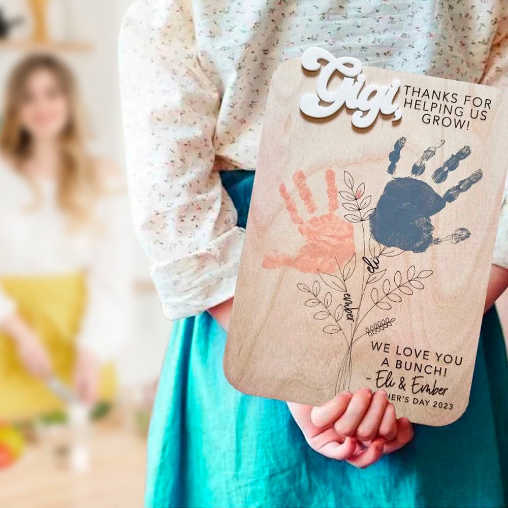Personalized DIY Handprint Sign, Wooden Handprint Sign with Flowers ...
