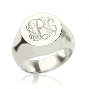Graduation Class Signet Ring Engraved Monogram - GetNameNecklace