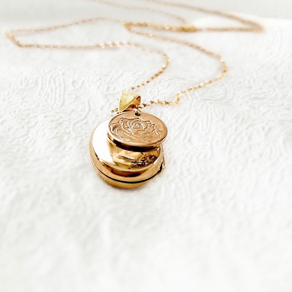 Fleur de naissance personnalisée et collier photo, collier photo avec ...