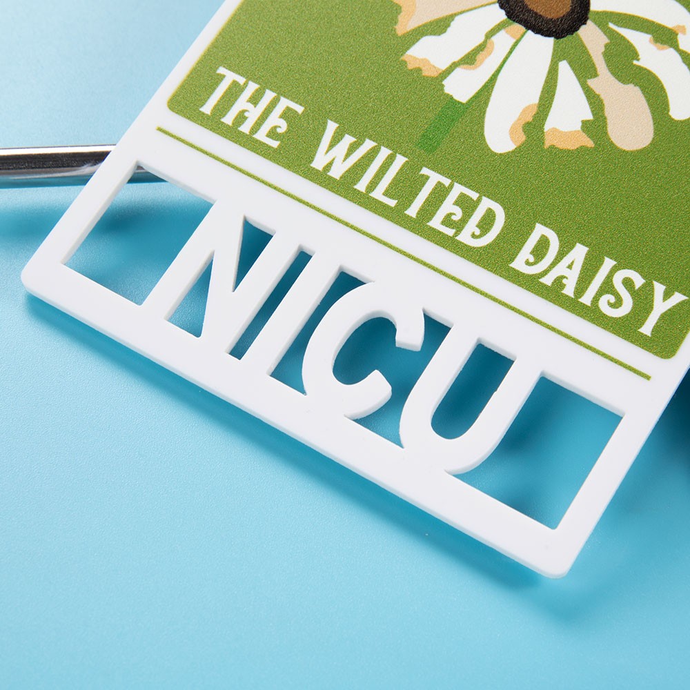 Personalized Wilted Daisy Badge Reel, Acrylic Medical Badge Tag, Nurse ...