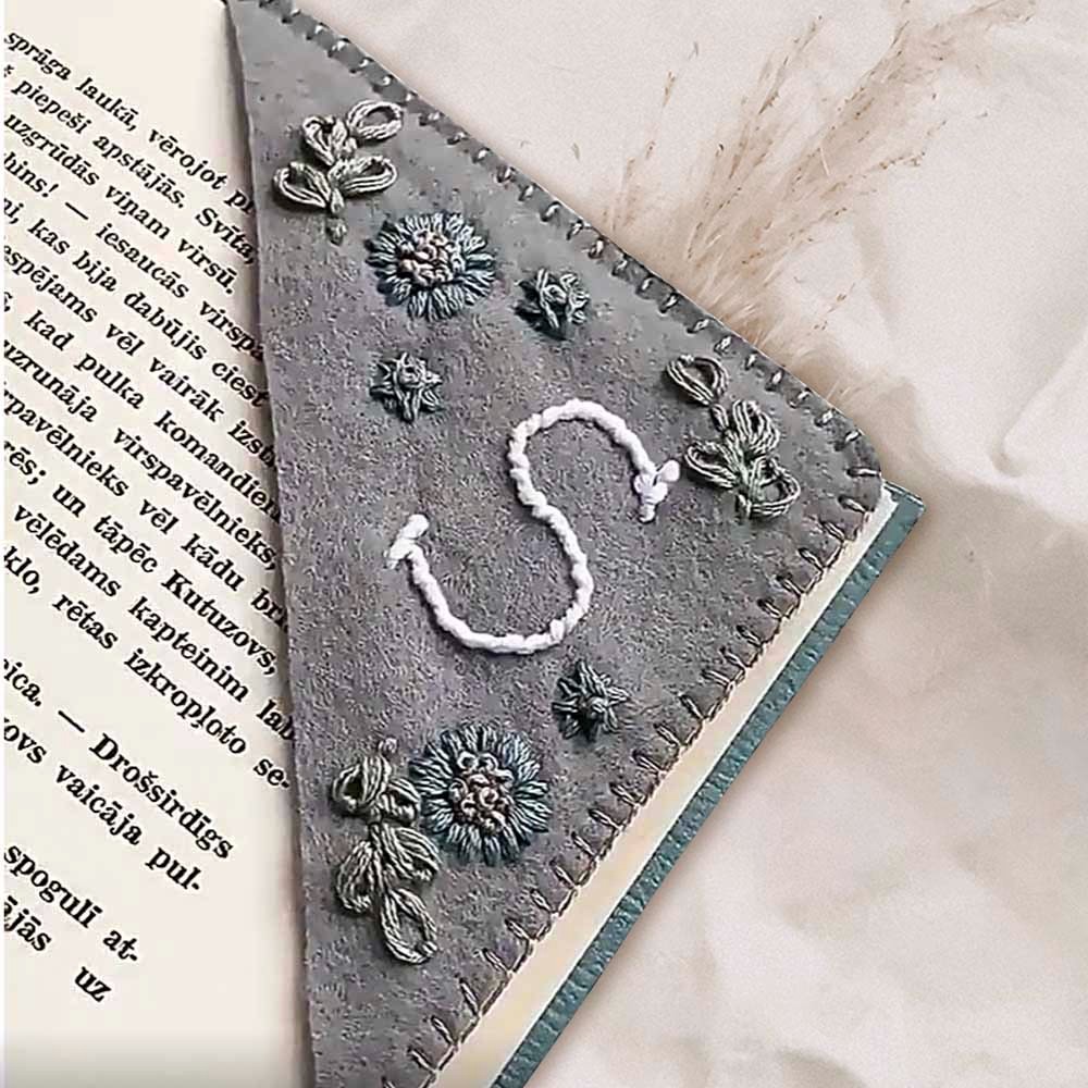 Personalized Initial Bookmark with Flowers, Fabric Bookmarks ...